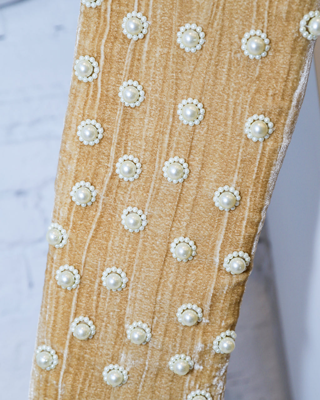 Fully Pearl Stocking Gold – Island to East Side